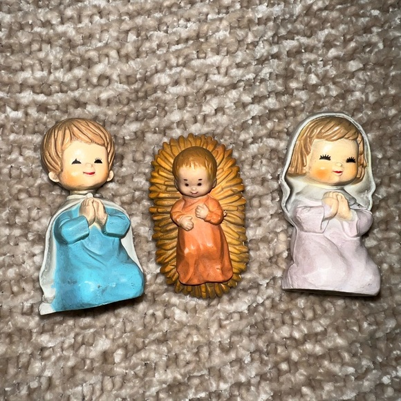 Wall Decor | Vintage Enesco Nativity Praying Mary Jesus Joseph Kids ...